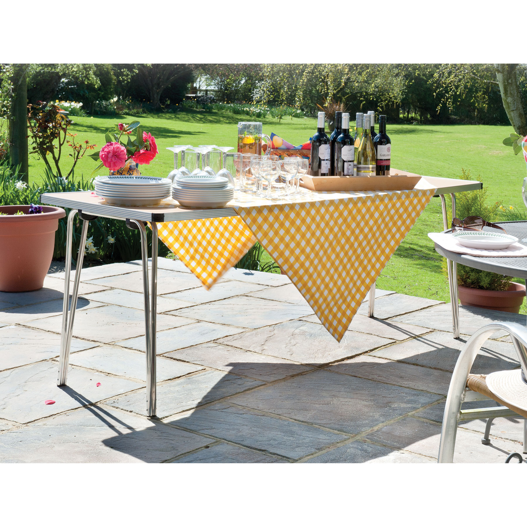Gopak Contour25 Plus Folding Table Furniture for Churches & Communities